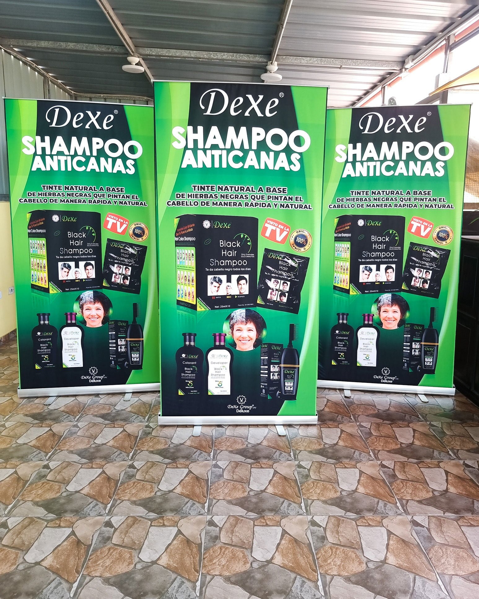 ROLL SCREEN 2m x 1m – otocorp